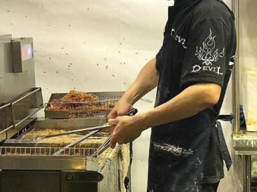 Devil Evolution’s Fried Chicken At Tampines Opens Tomorrow — Is It Yummier Than Monga’s? - TODAY