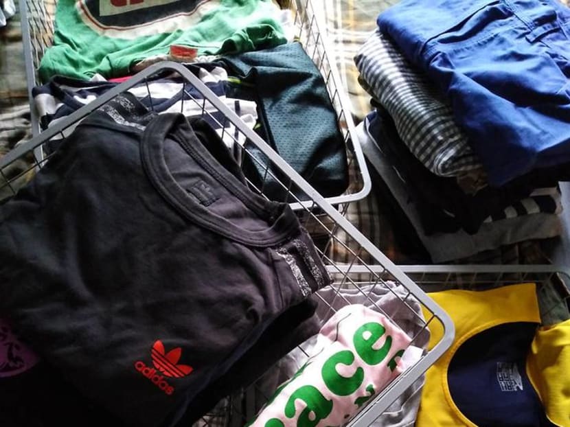 How Willin Low Celebrated Mum’s 80th Birthday On Stay-Home Notice After ...