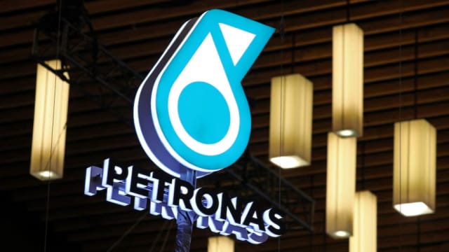 马国国油公司将裁退5000多名员工 - 8world