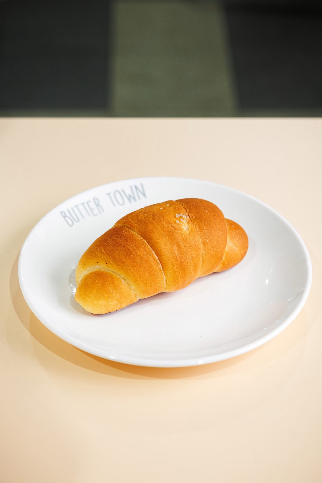 Cute Shio Pan ‘ATM’ By Butter Town Sisters Dispense Limited-Ed Bolo ...