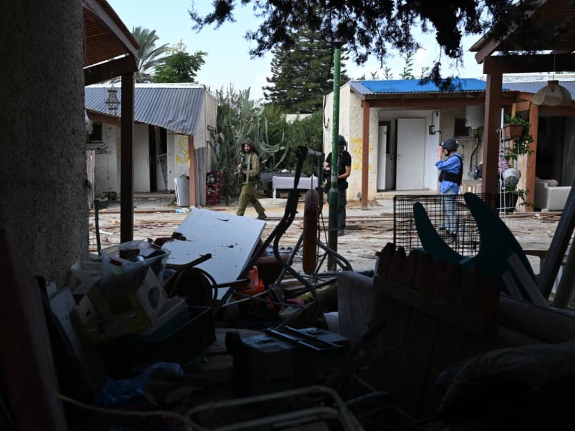 Israelis near Gaza decry lack of help as long war looms - TODAY