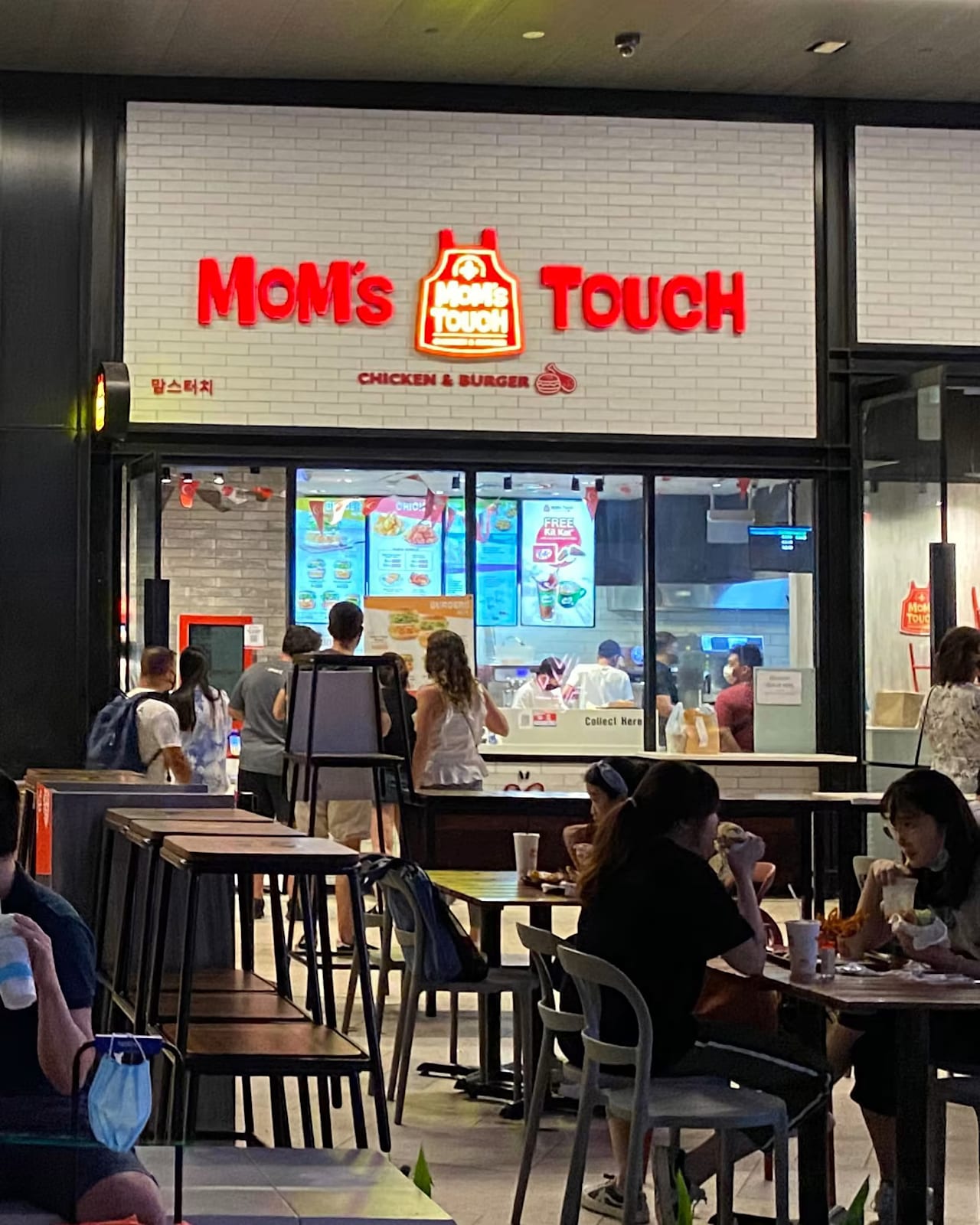 Korean Fast Food Chain Mom’s Touch Returning To S’pore 4 Years After ...