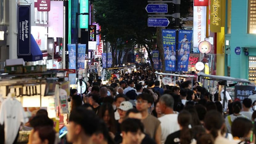 South Korea's Q1 GDP growth roars past market on booming AI-driven chip ...