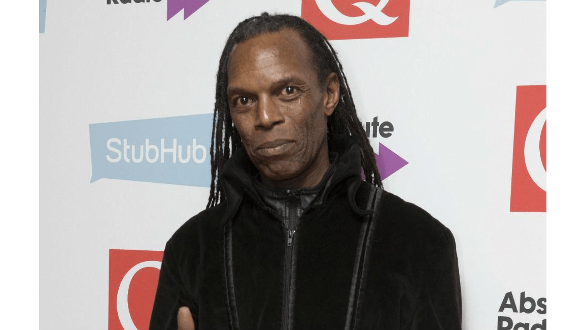 Ranking Roger dies - 8days