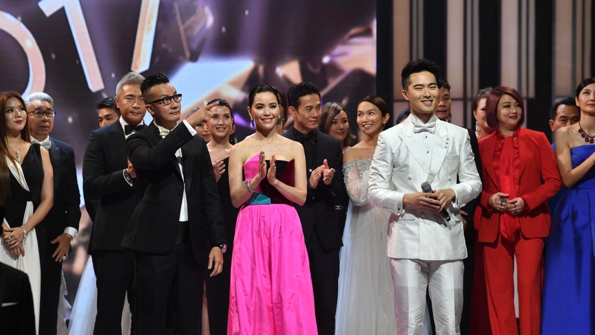 Live-Blogging The Star Awards 2017 - 8days