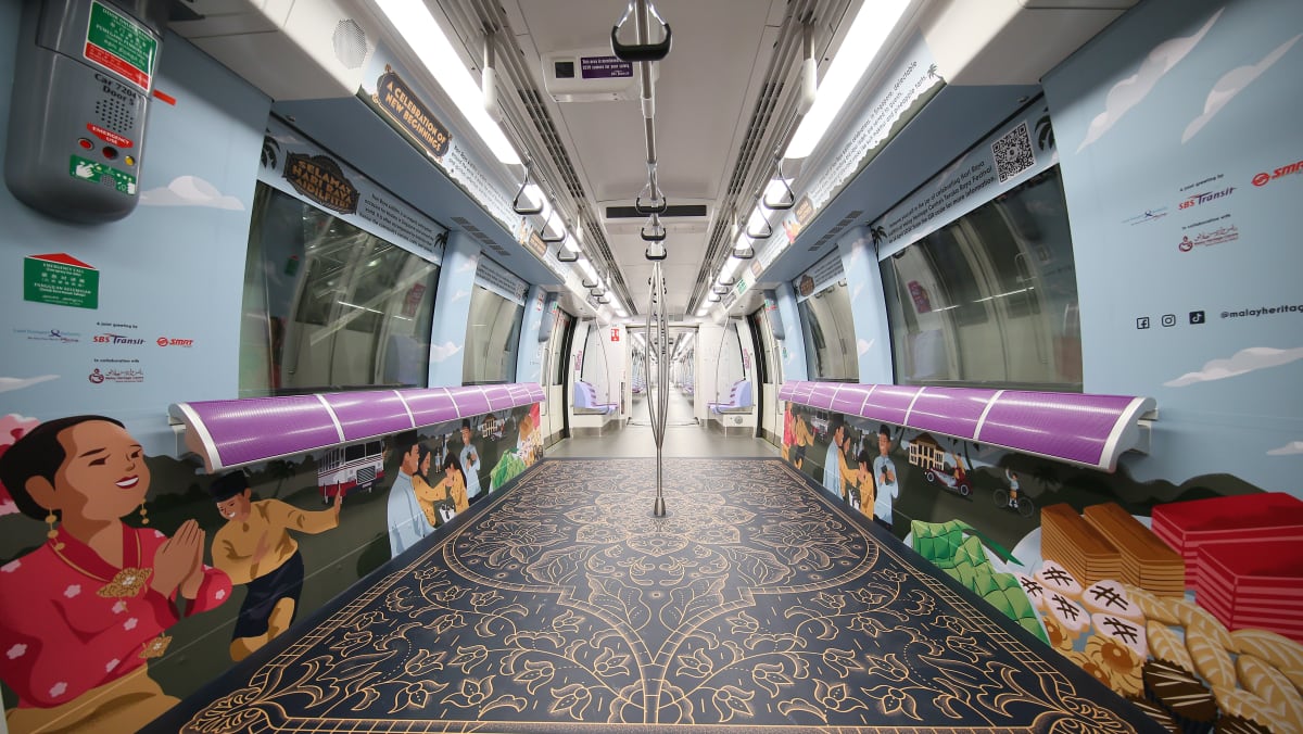 Bas dan MRT dengan tema Hari Raya, bangkitkan suasana meriah musim perayaan - BERITA Mediacorp