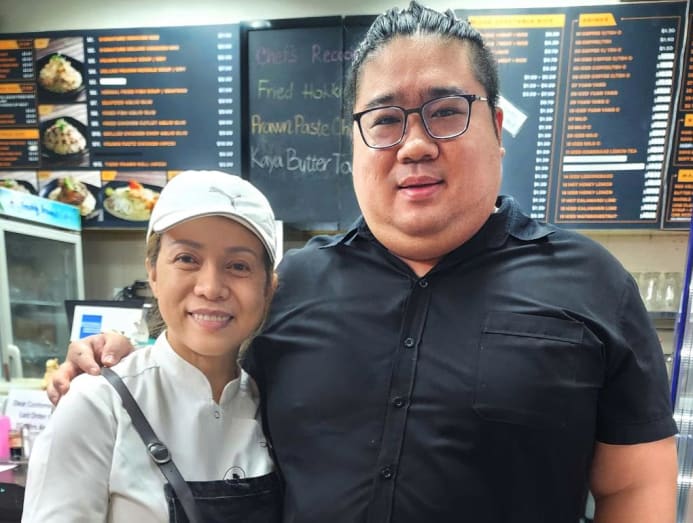 Bao Er Cafe opens new outlet in Holland Village, serving its popular ...