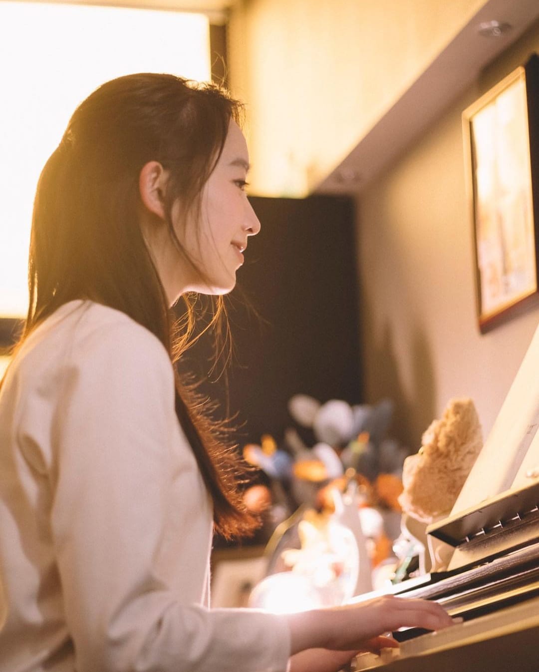 Mimi Kung’s 22-Year-Old Actress Daughter, Who Just Made Her TV Debut ...