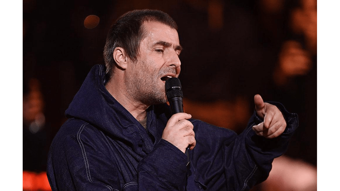 Liam Gallagher slams 'Dolly Parton' Noel - 8days