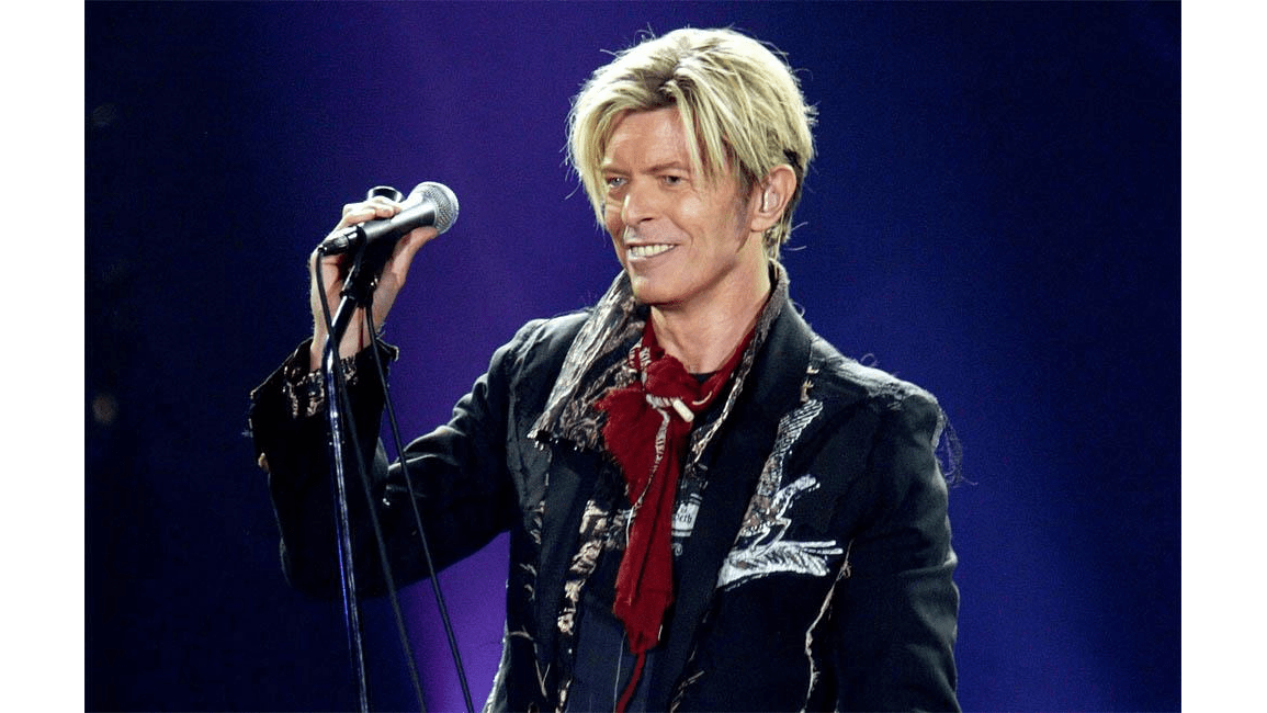 New David Bowie doc highlights career failures - 8days