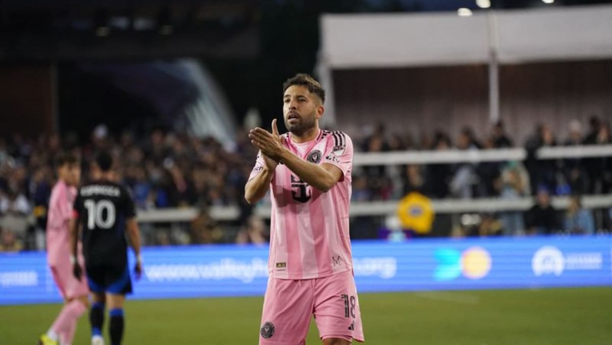 Inter Miami extend D Jordi Alba through 2027 - CNA