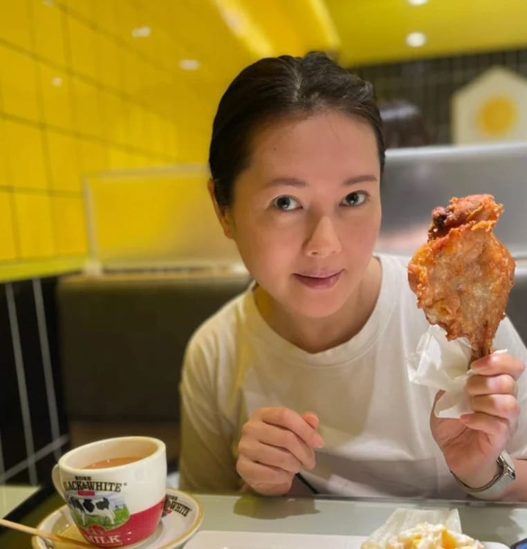 HK ‘90s Sex Symbol Rachel Lee Is Almost 60; Looks Decades Younger In ...