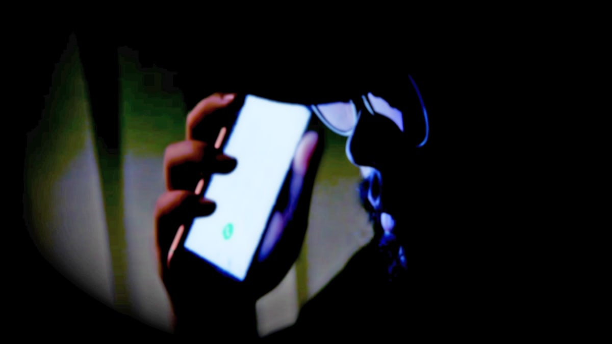 New Facebook ‘friend’ scam reported, police warns - TODAY