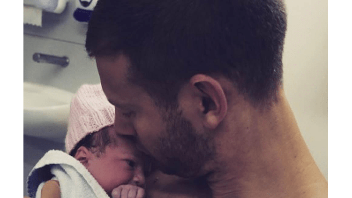 Tom Hopper is a dad again - 8days