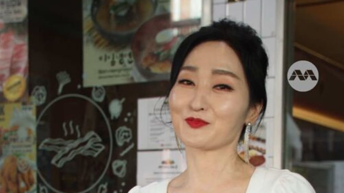 Victoria Jung looks like a glamorous K-drama main - 8days