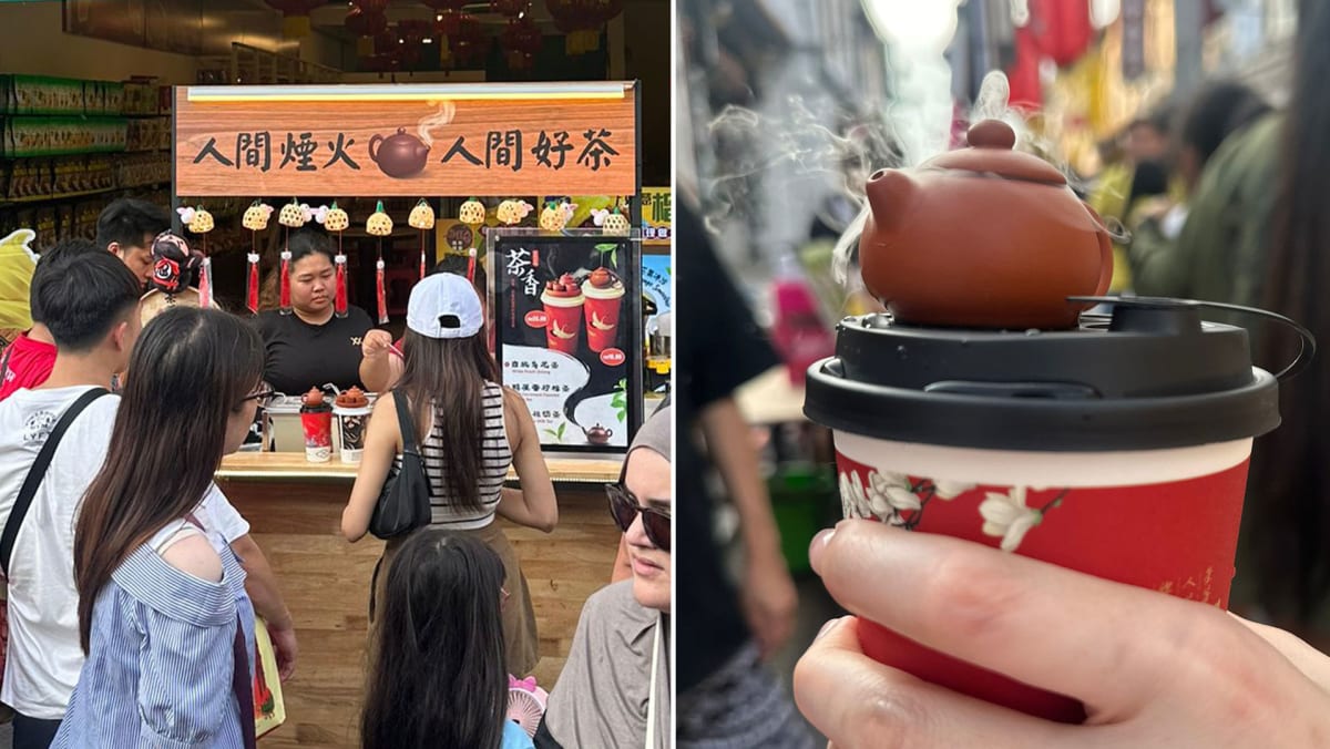 M’sian street stall sells China-viral bubble tea topped with tiny, real ...