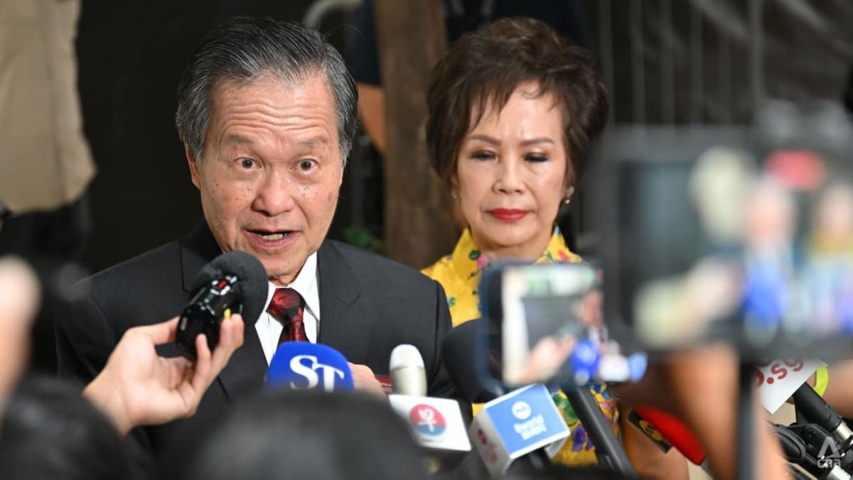 Tan Kin Lian apologises to those who feel 'uncomfortable' over his ...