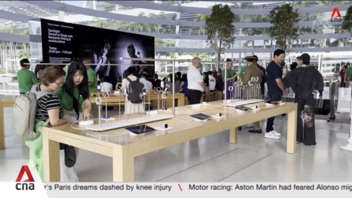 Apple's S$340m investment will help Singapore develop as regional tech hub: Analysts - CNA