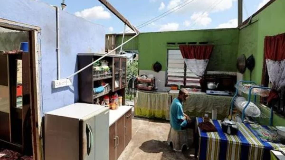 Johor peruntuk hampir RM1 juta bantu mangsa ribut Kampung Melayu ...