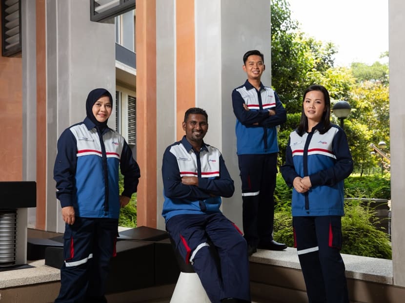 SingPost Launches New Uniforms For Postmen; Does Insta-Worthy Photo ...