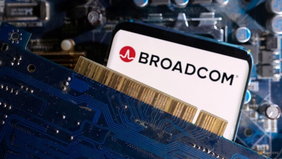 Broadcom jumps as upbeat forecast raises hopes of AI rally resurgence - CNA