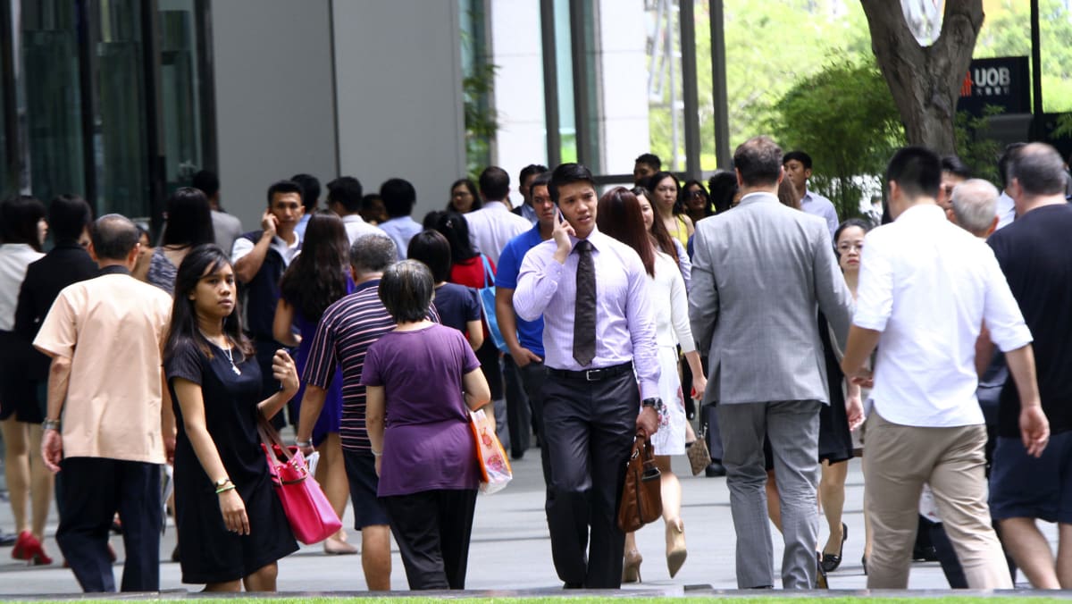 Does job-hopping hurt or help your pocket? - TODAY