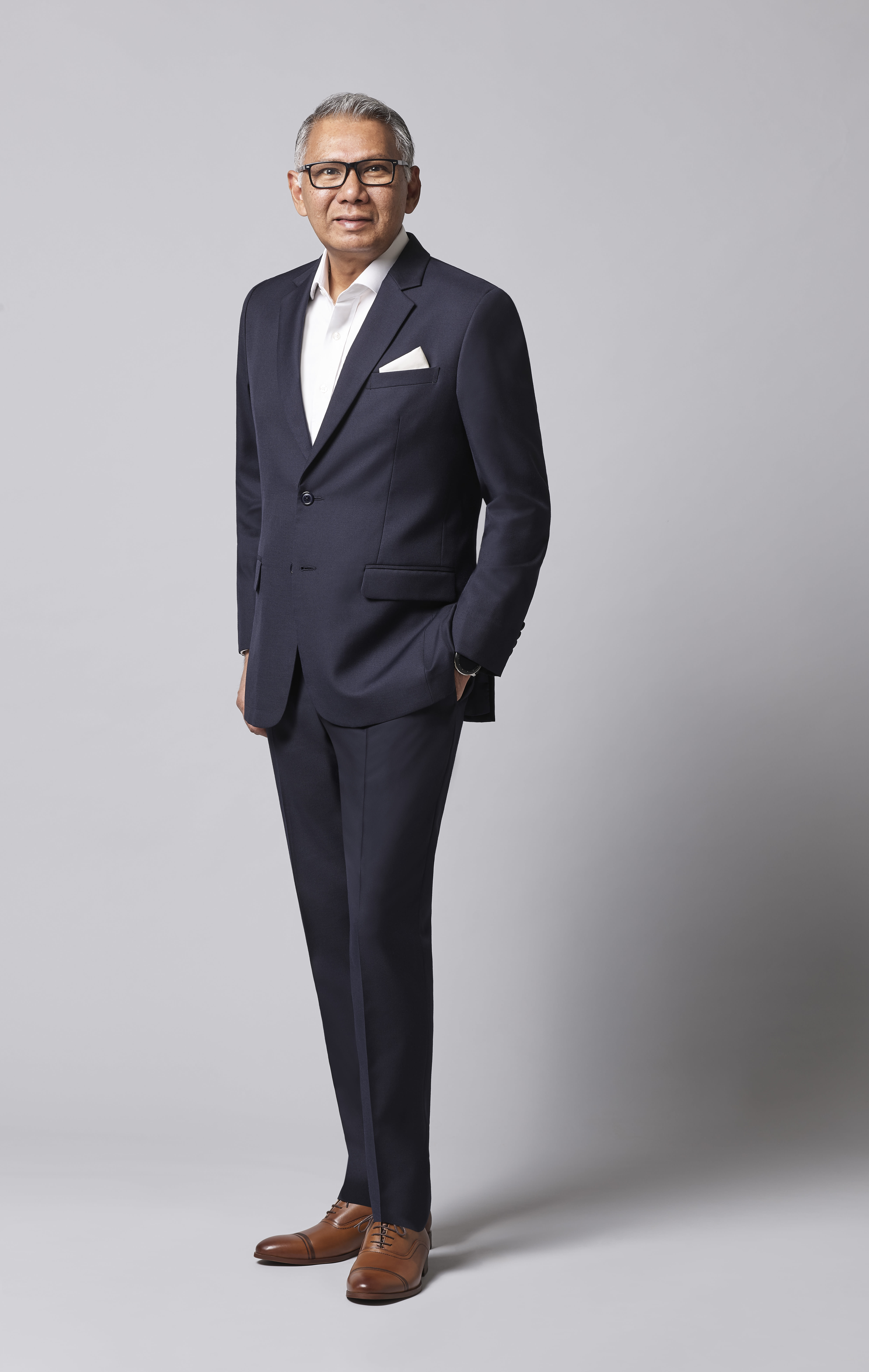 Harvey Norman boss on what Singaporeans have been stocking up on - CNA ...