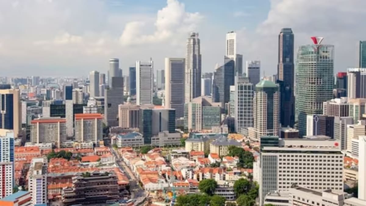 KILASAN: Lebih S$100 juta untuk tingkatkan khidmat, pikat bakat sektor ...