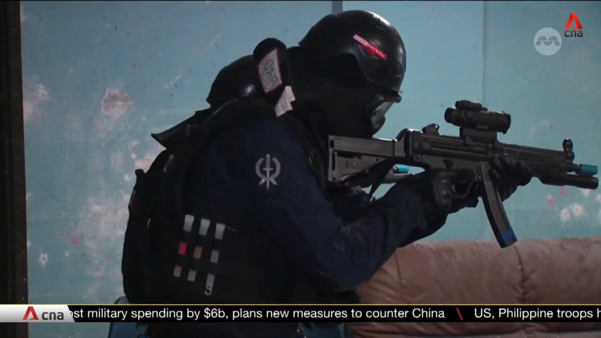The Emergency Response Teams of the Singapore Police Force go through ...