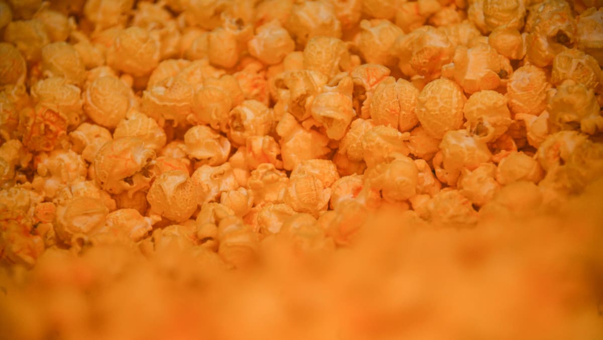Study Claims Eating Popcorn In Cinemas Can Ruin The Movie - 8days
