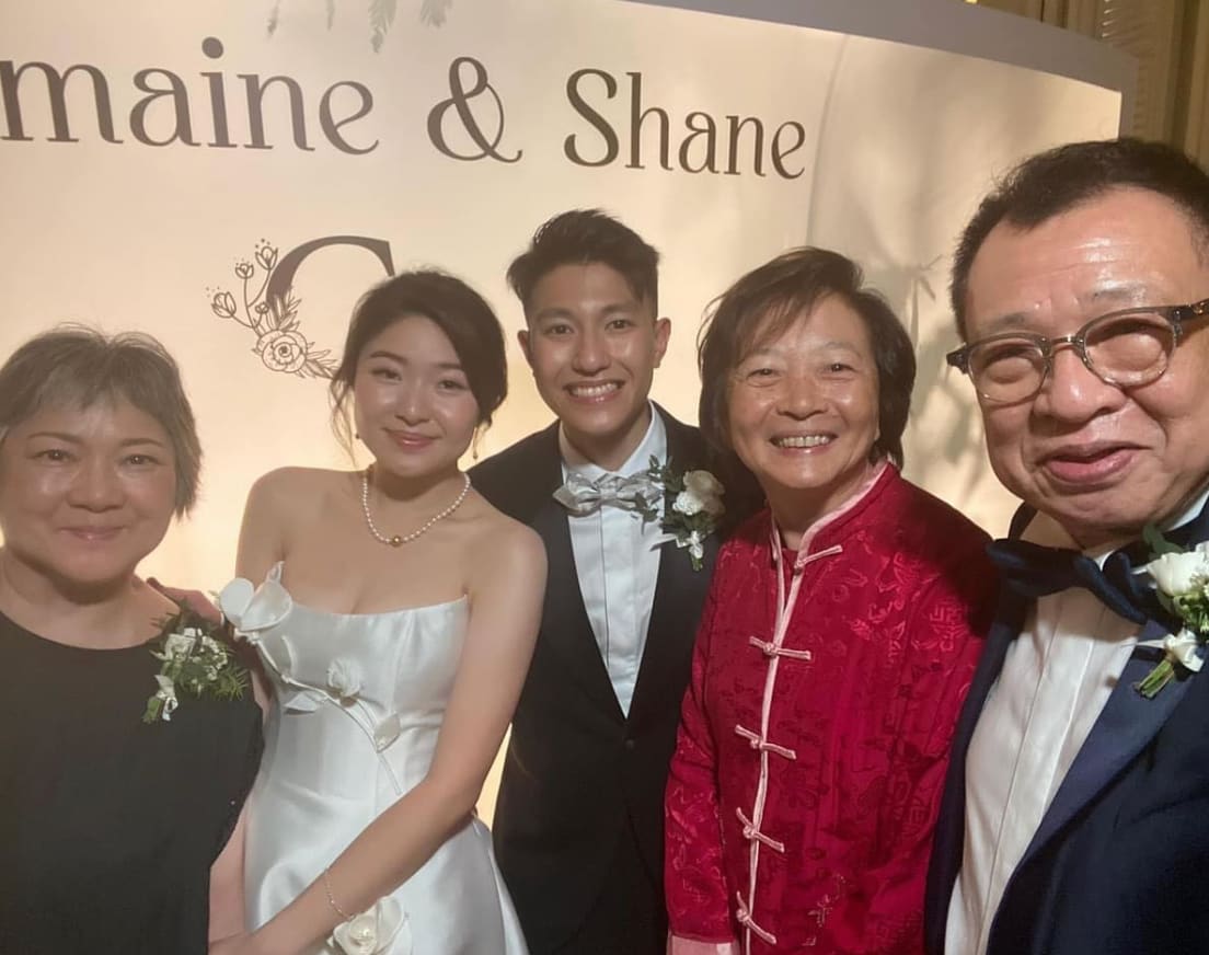 Benz Hui Once Bought 400 Copies Of Lee Bee Wah's Book To Support The Ex ...