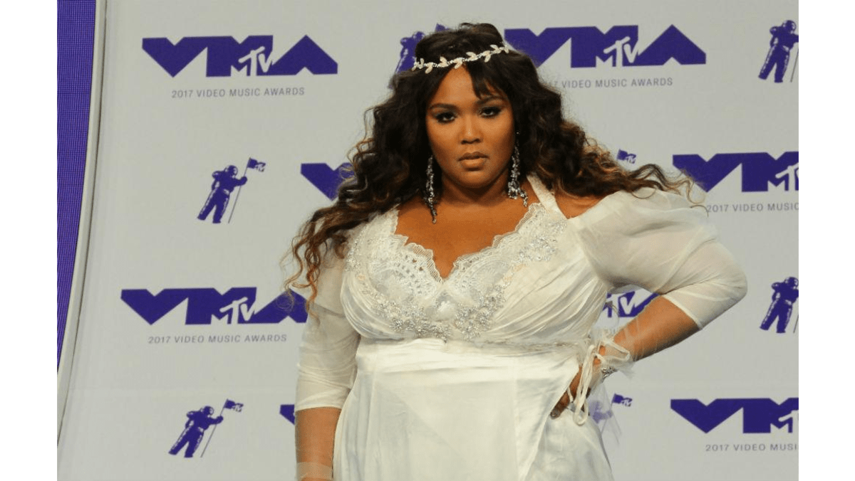 Lizzo: Body positivity is 'trendy' now - 8days