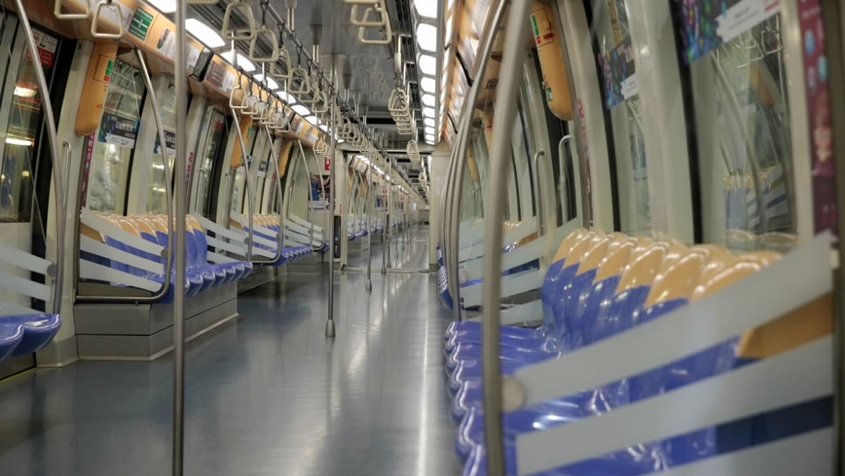 Drunk man refused to leave midnight train, chased assistant station ...
