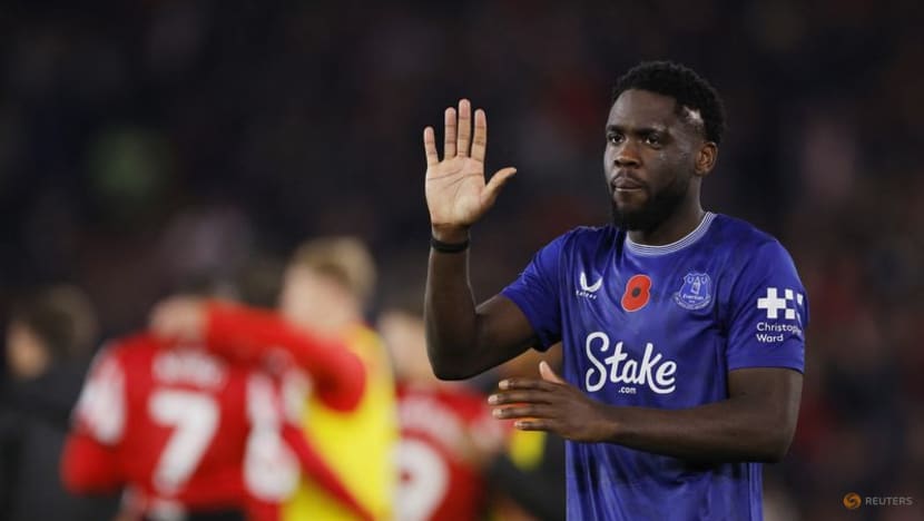 Everton's Mangala out for season with ACL injury, Calvert-Lewin to miss ...