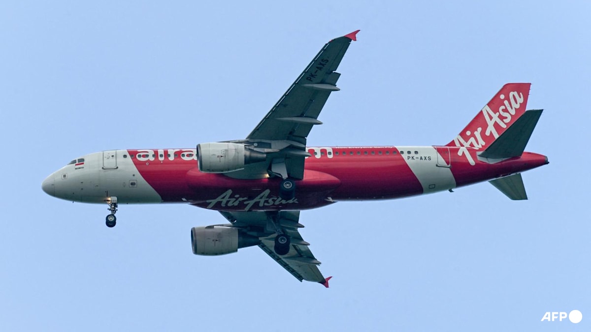 AirAsia flight to China turns back due to engine issue, lands safely - CNA