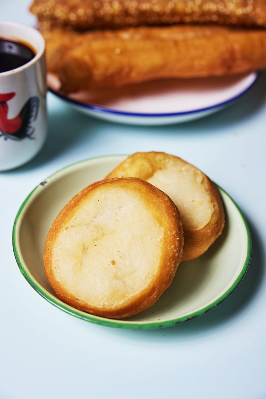 The Queue Starts From 6am At Stall In Bedok Selling Yummy Pandan You ...