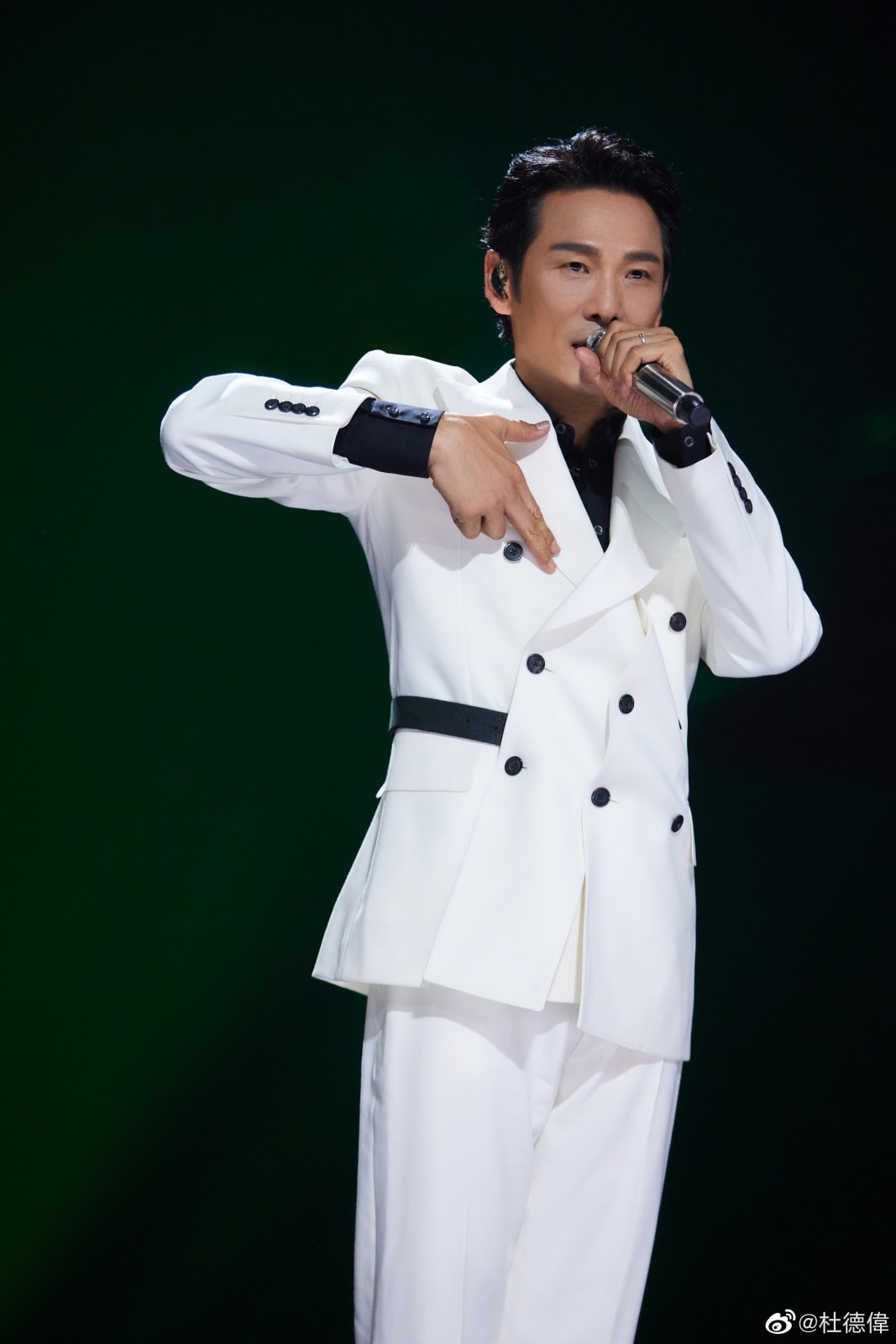 Alex To’s Father-In-Law, Who Is 4 Years Older Than The 60-Year-Old ...