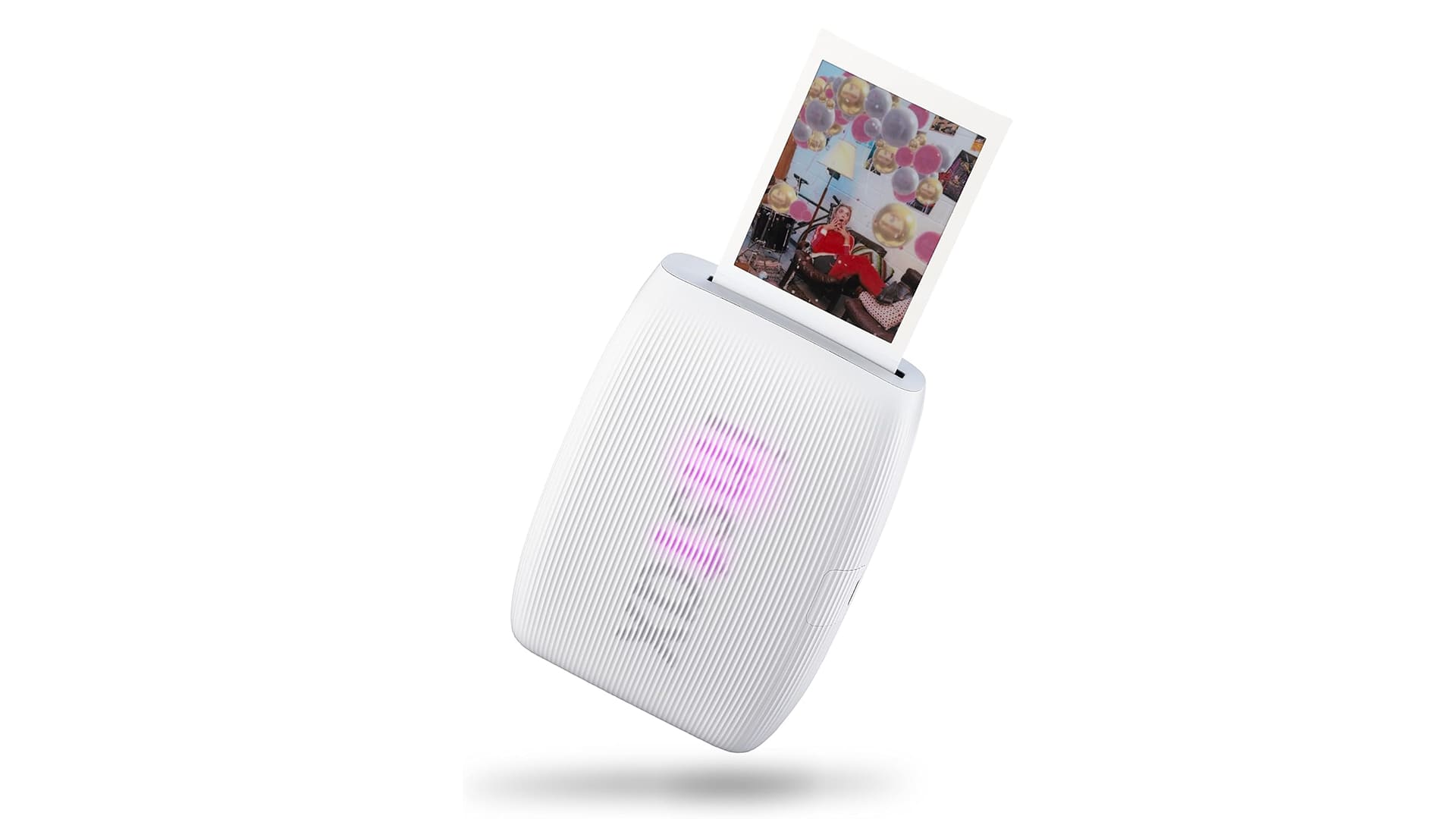 This Cute Palm-Sized Digital Camera Has 5-Star Reviews In Japan, And ...