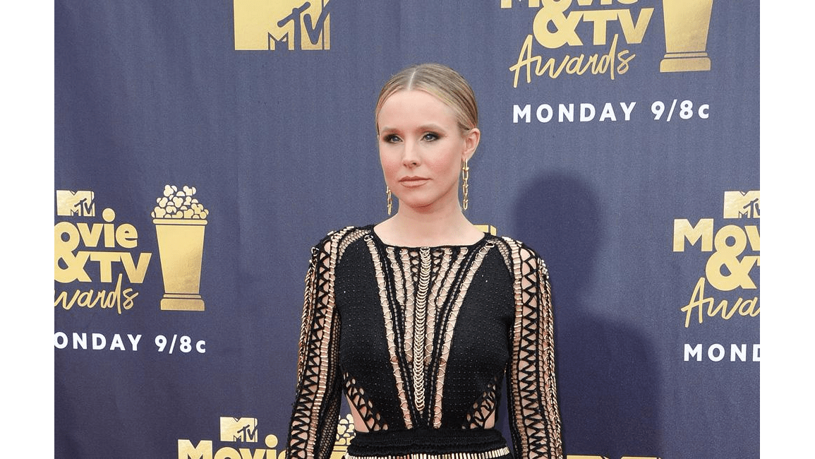 Kristen Bell delighted Jonathan Groff gets to 'really sing' in Frozen 2 ...