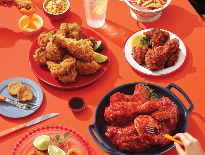 Korean burger chain Lotteria will now open in Singapore in February ...
