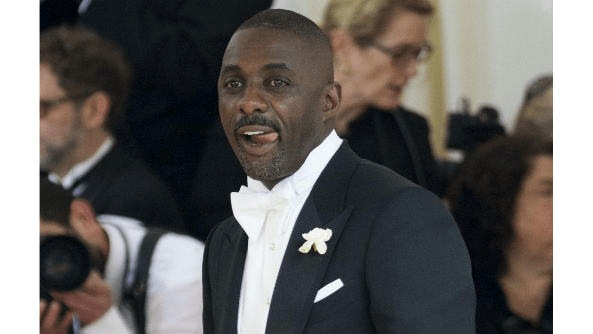 Idris Elba is doting dad - 8days