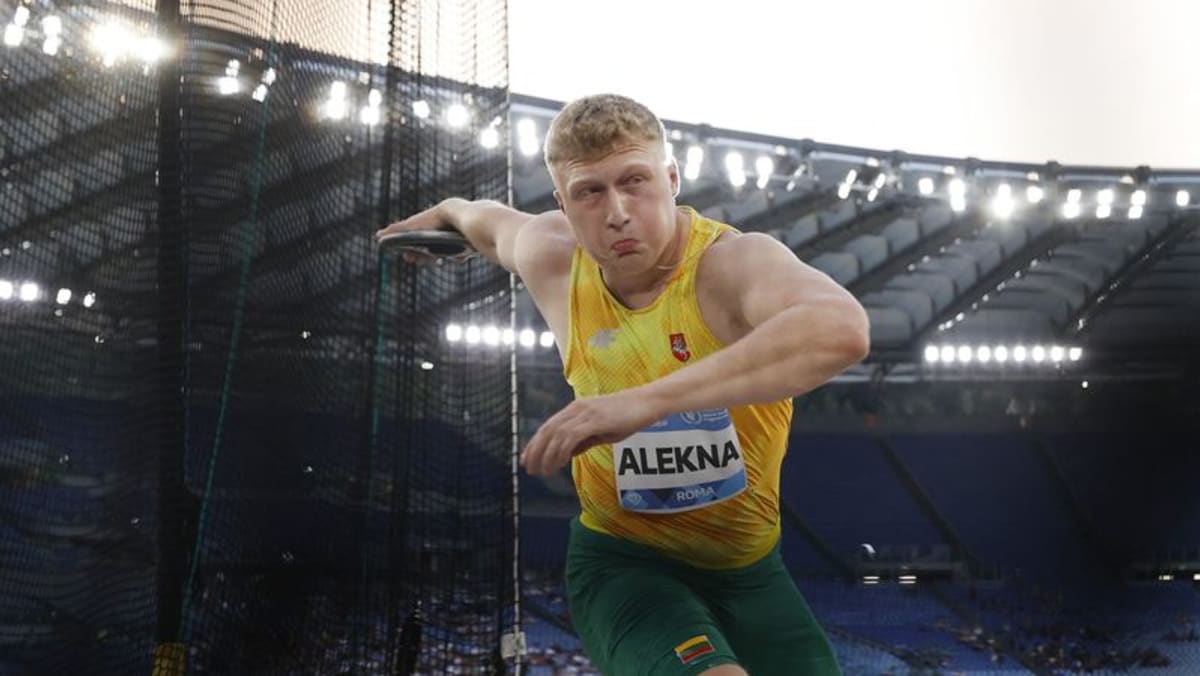 Day of monster discus throws condemned as 'weather doping' - CNA