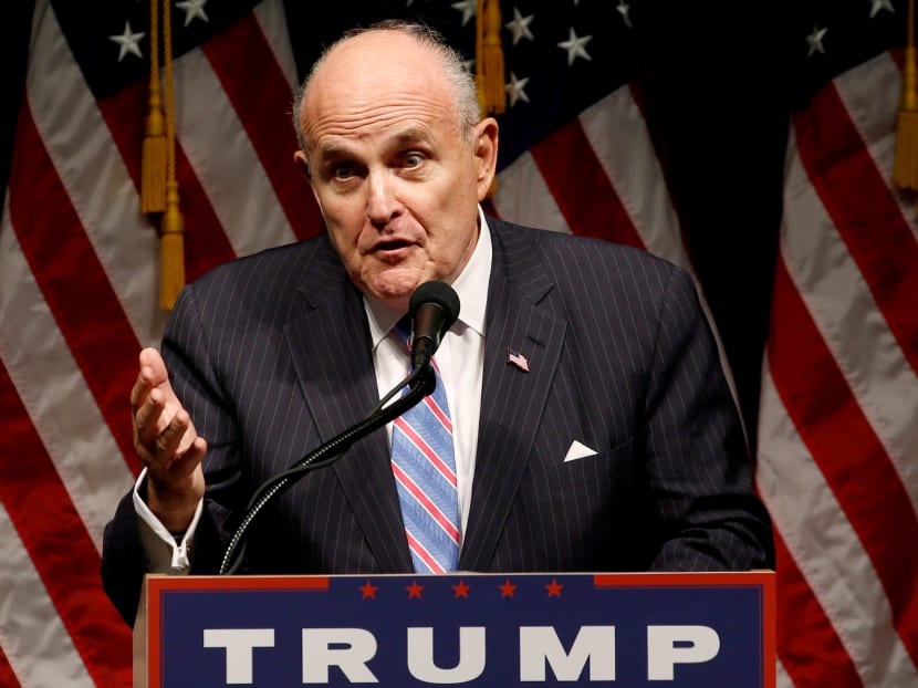 Trump's lawyer defends his comment that 'Kim begged on hands and knees ...