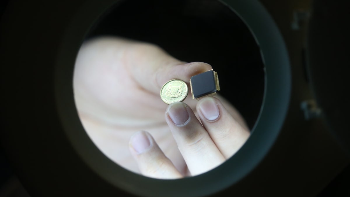 NTU’s smart chips could lead to safer brain implants - TODAY