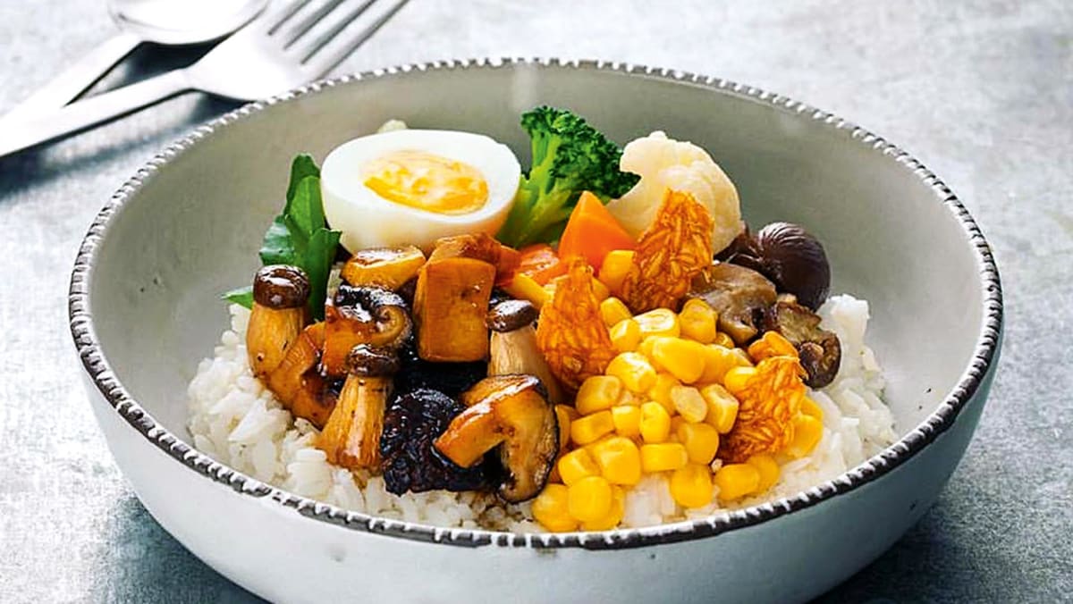 Where To Eat: Modern Zi Char And Non-Alcoholic ‘Sake' Beckon - 8days