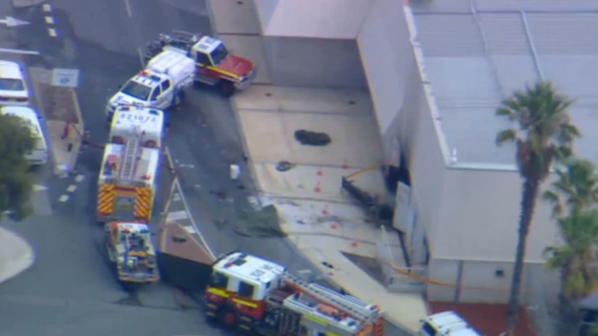 One dead, up to nine injured in Perth mall explosion - TODAY