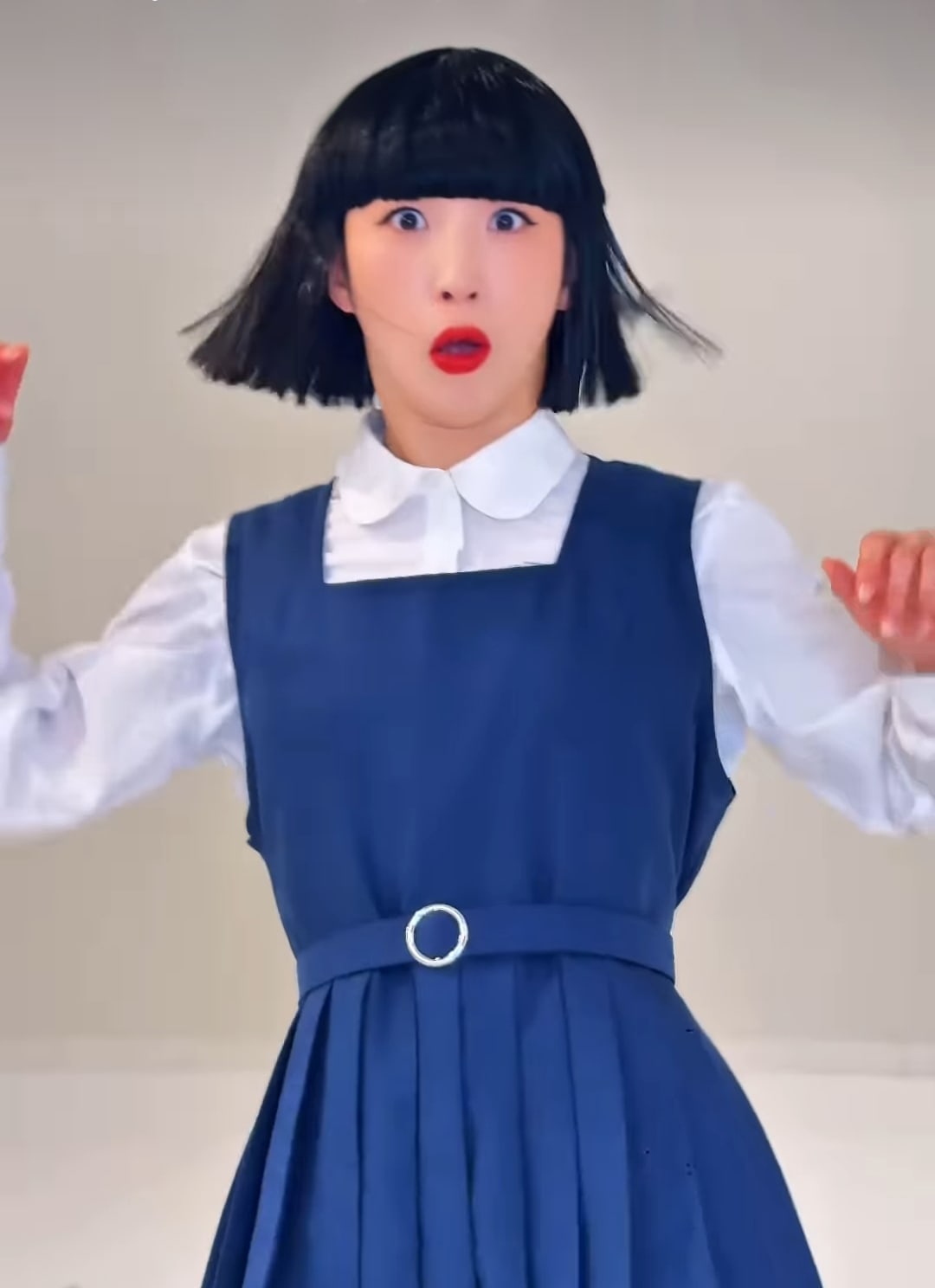 Member Of Japanese Dance Group Avantgardey Shocks Internet When She ...