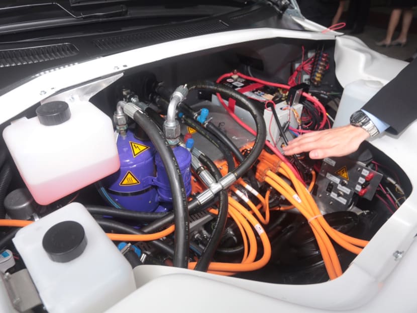 Singapore’s first electric taxi ‘now road-ready’ - TODAY