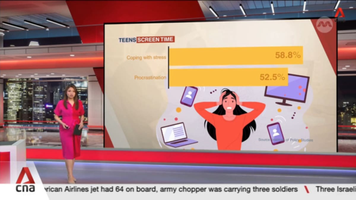 Teenagers spend almost 8.5 hours a day glued to screens: IPS survey - CNA
