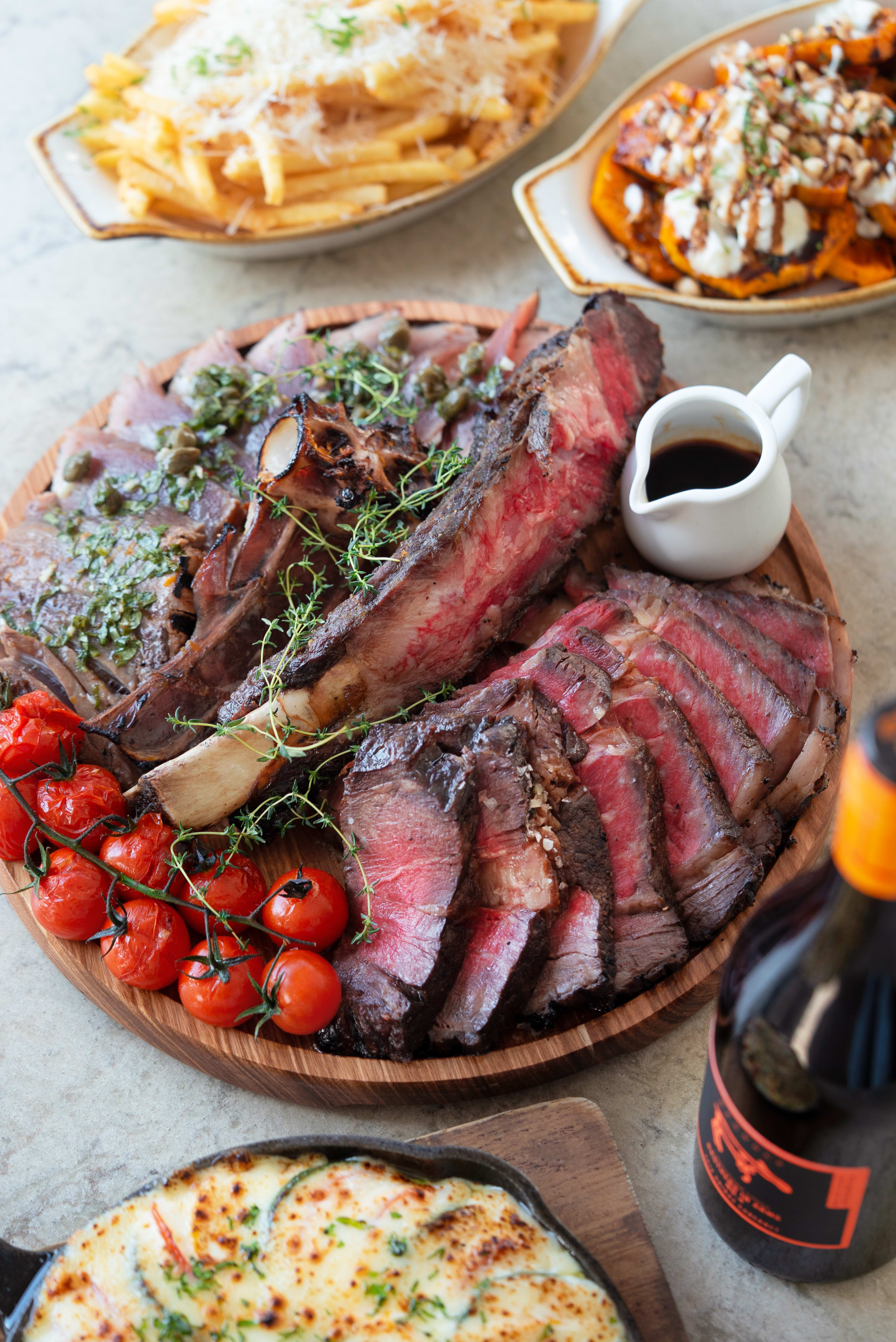 圣诞盛宴，就在Bedrock！ - vibes by 8world